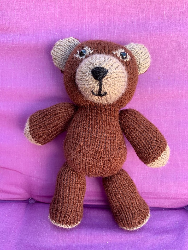 Buddy Bear Knitting Pattern