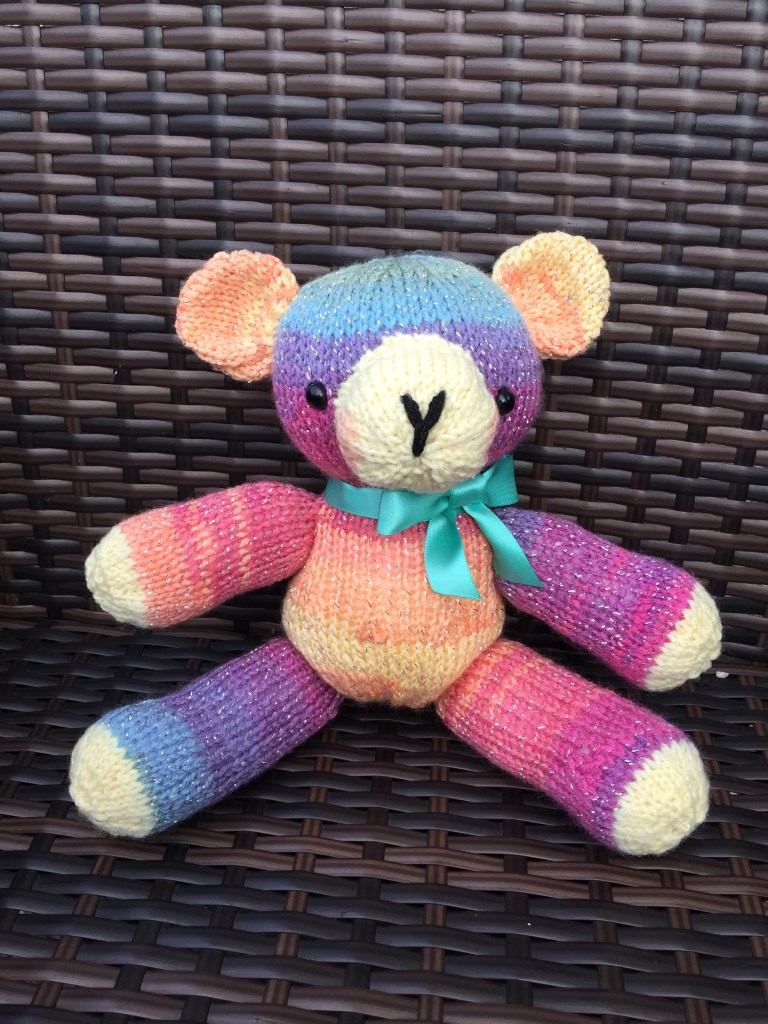 Buddy Bear Knitting Pattern